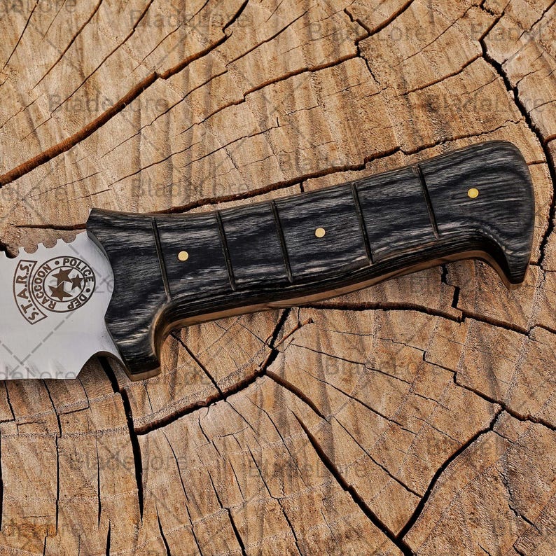 Resident Evil 4 Leon Kennedy Knife – Handmade D2 Steel Hunting Blade - Etsy