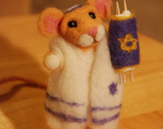 Needle Felted Jewish Mouse - Etsy
