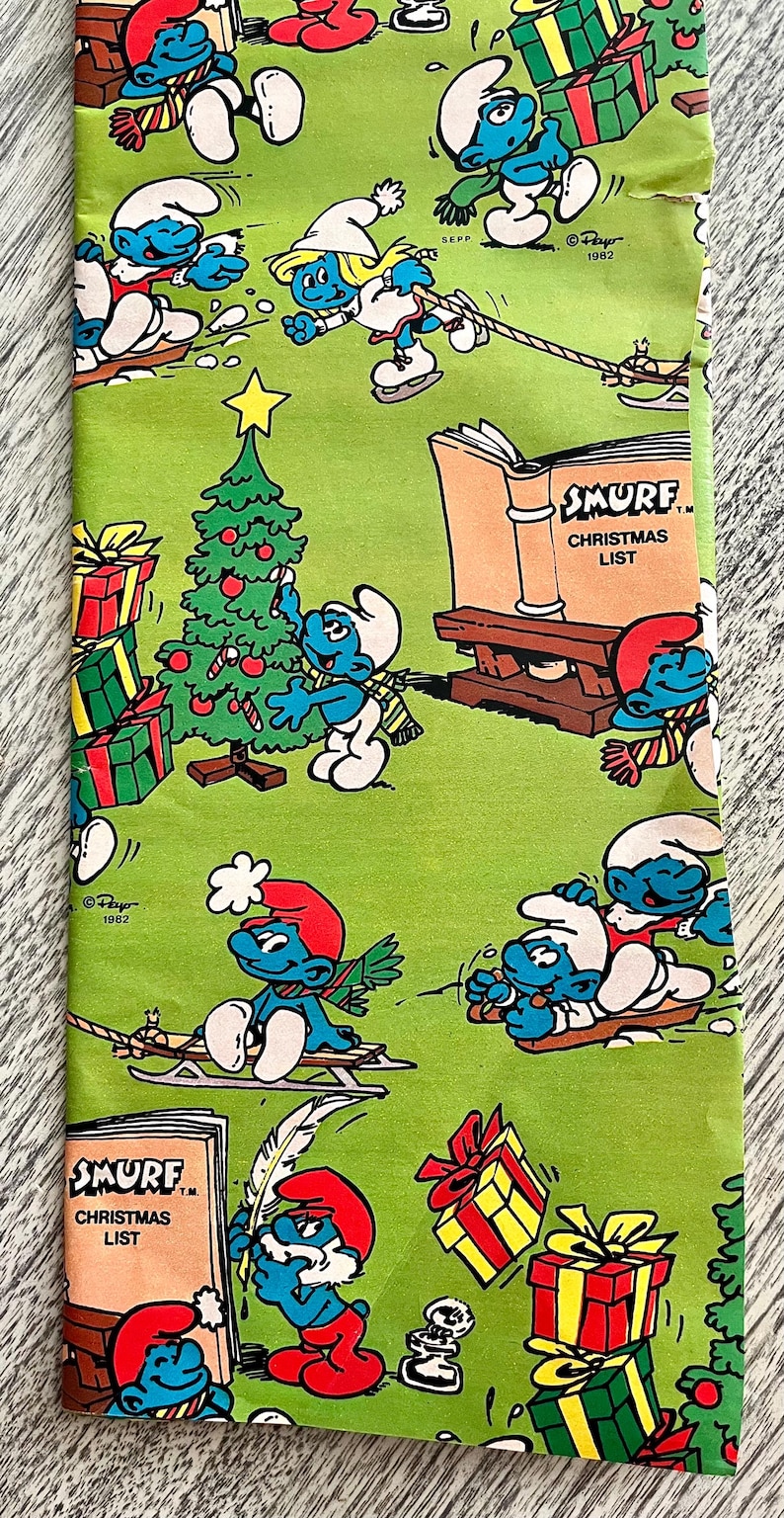 Vintage Smurf Christmas Gift Wrap, 1980s Wrapping Paper, 2 Partial ...