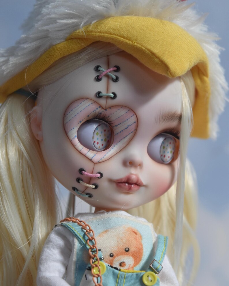 OOAK Custom Blythe Doll – Creepy Cute, Stitched Face, Pastel, Lalhadoll ...