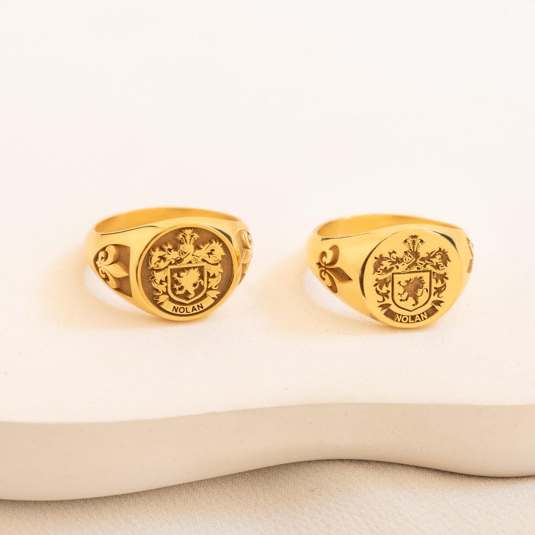 Custom Family Crest Signet Ring • Engraved Gold Filled Ring - Etsy