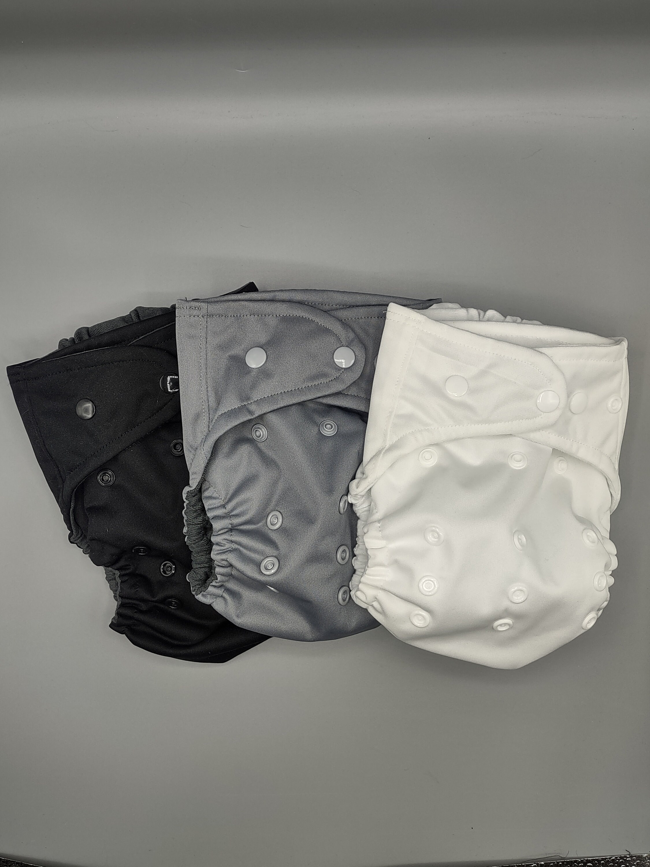 Sassycloth OS Pocket Diaper With Solid Color PUL, Pack of 3. Made to ...