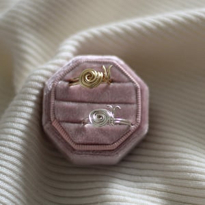 Silver Wire Snail Ring - Etsy