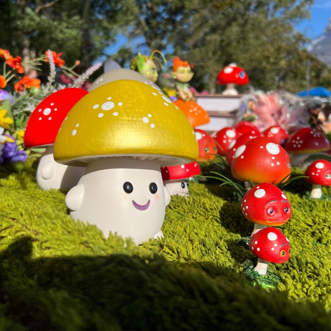Large Hand-painted 3D Printed Mushiko Mushroom: Woodland Decor - Etsy