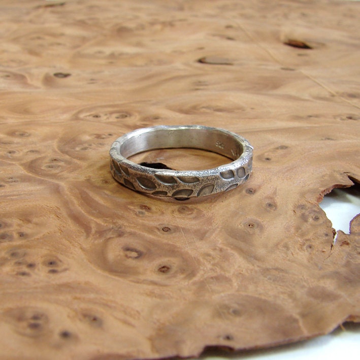Oxidised Silver Band Textured With Leaf Pattern - Etsy