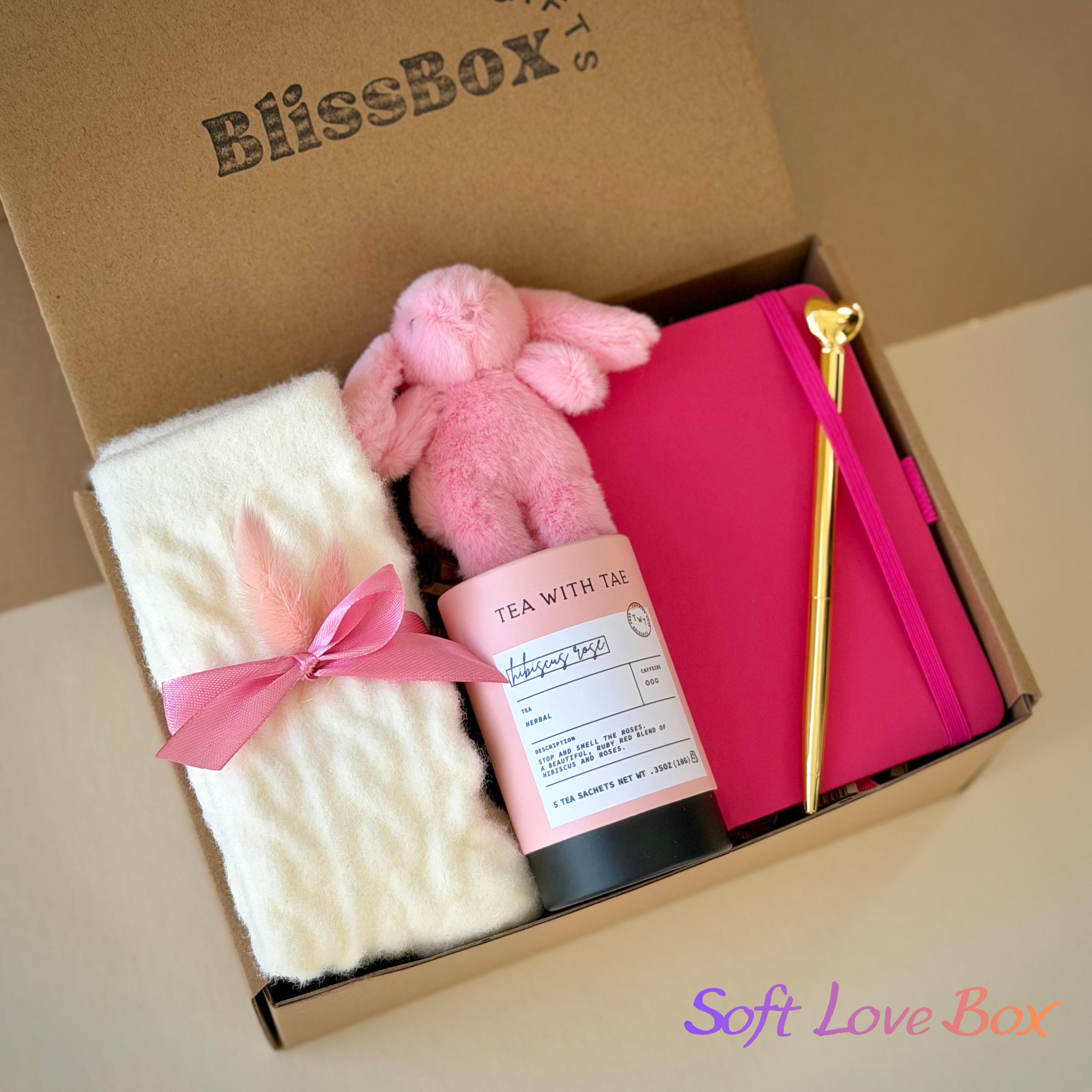 Cozy Gift Box for Couples, Romantic Gift Box for Couples, Anniversary ...