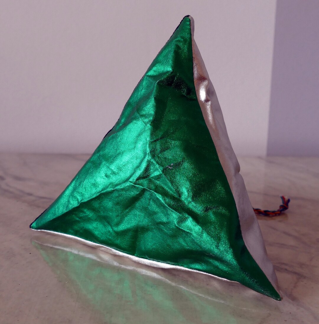 Zipper Pouch, Home Sewn, Pyramid Shaped, Metallic Fabric Make up Pouch ...