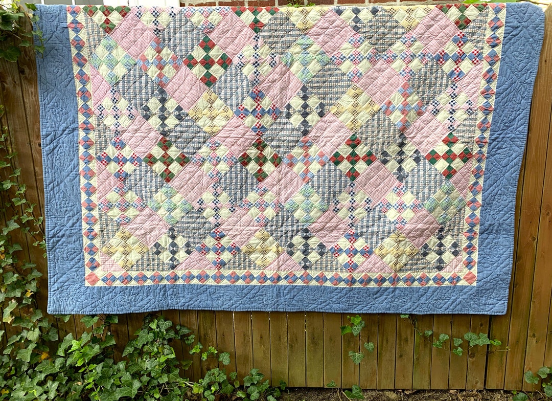 Pretty Vintage Patchwork Quilt Hand-quilted Cotton Chambray and Plaid ...
