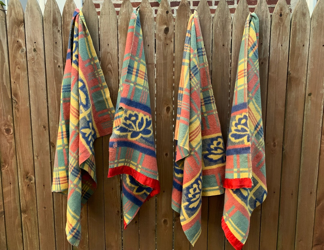 Vintage 1940s Reversible Beacon Style Camp Blanket Rescue Pieces 28 W X ...