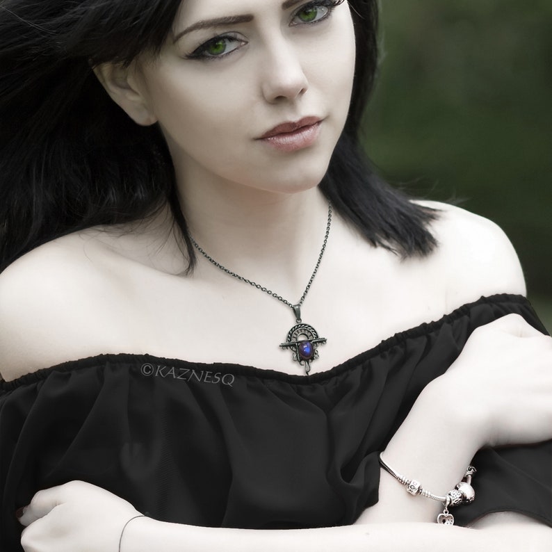 Blue Labradorite Cab Oxidized Silver Goth Look Arch Pendant - Etsy