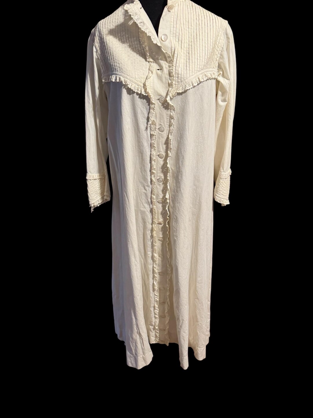 Voluptuous Edwardian Peinoir Button Down Robe Full Length - Etsy