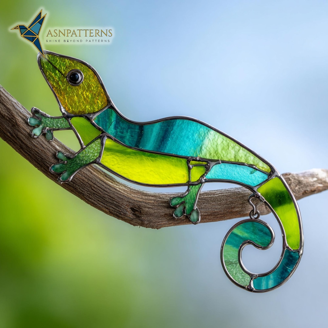 Lizard Stained Glass Pattern, Lizard Suncatcher, Stained Glass Green ...