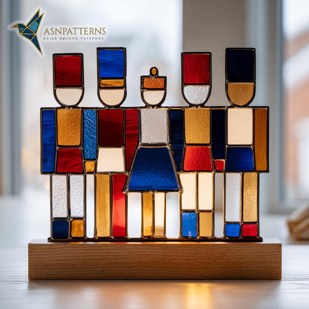 Soldier Parade Stained Glass Pattern, Soldier Suncatcher, Stained Glass ...