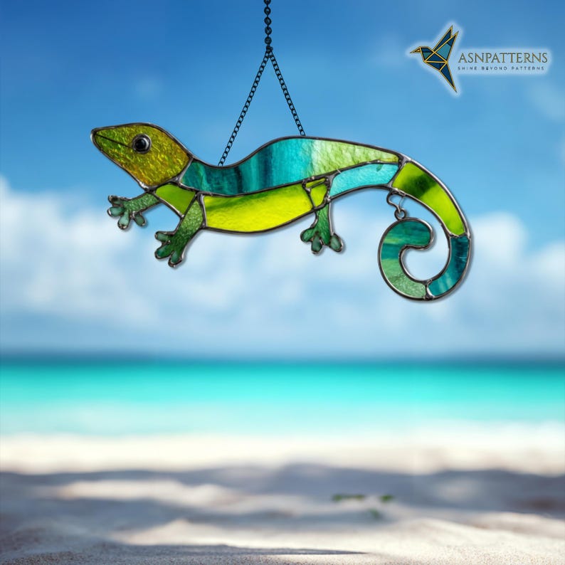 Lizard Stained Glass Pattern, Green Iguana Suncatcher PDF Template ...