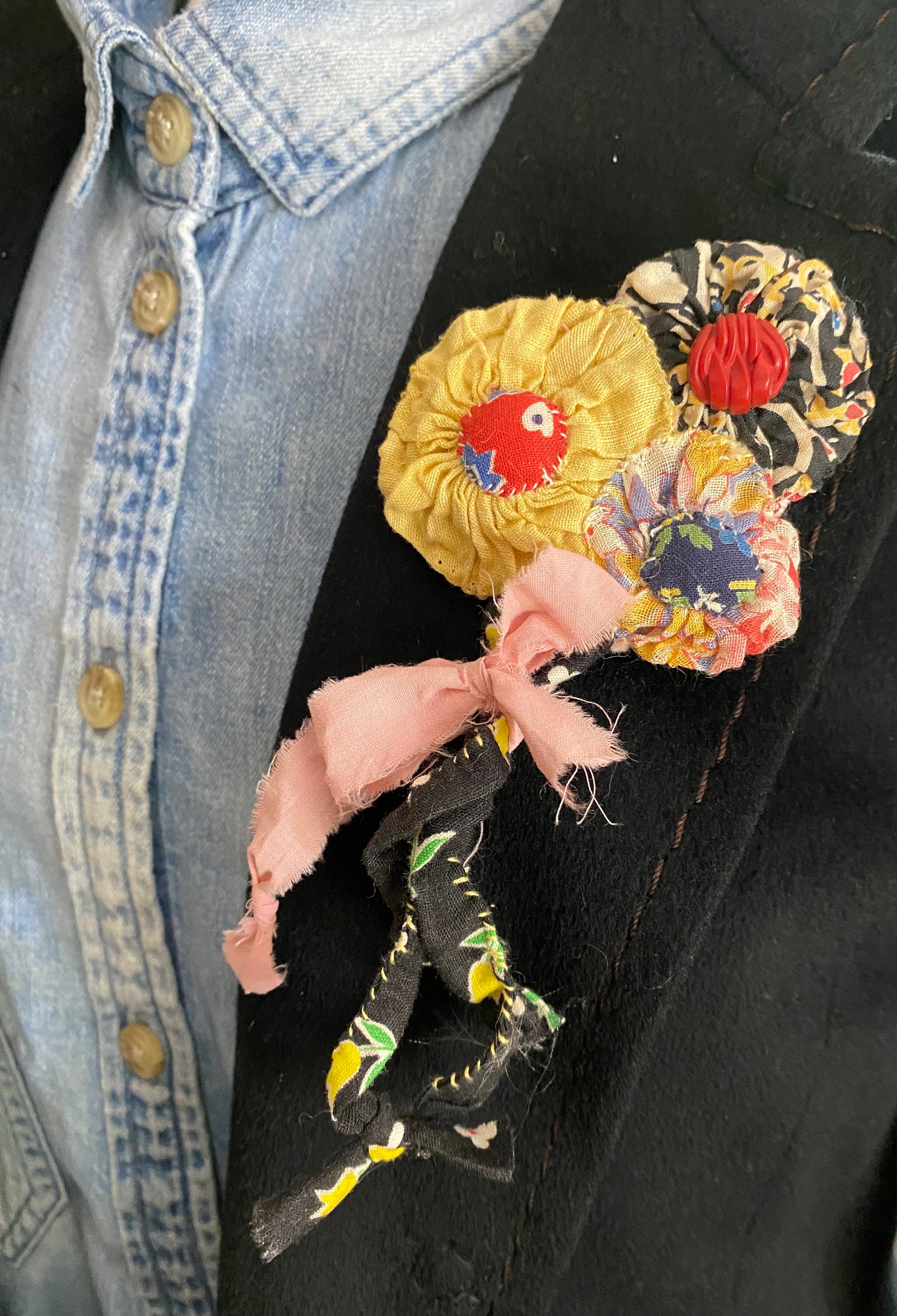 Vintage Handmade Textile Yoyo Puffs Fabric Broach Brooch Pendant Pink ...