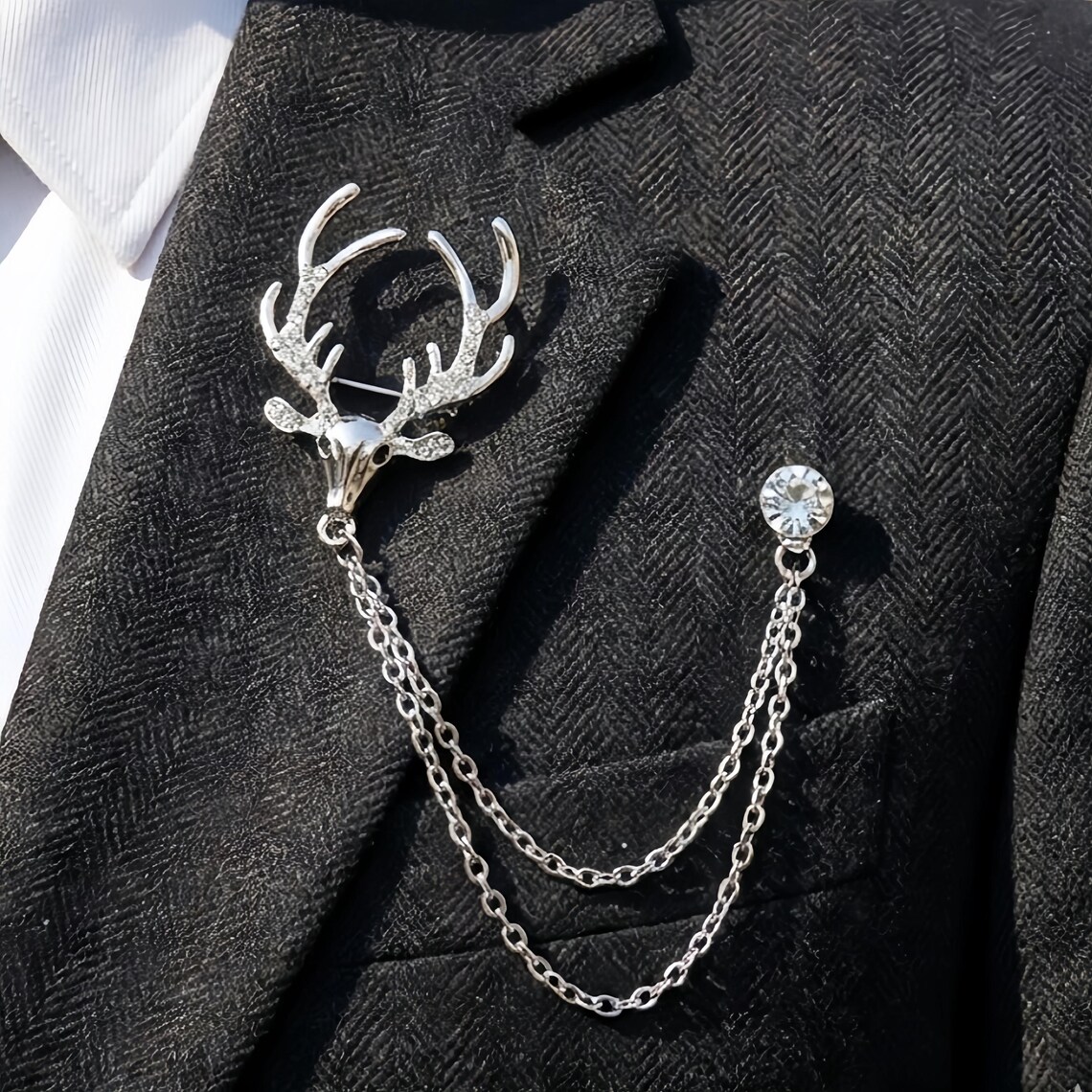 Crystal Antler Deer Head Chain Brooch - Dual-tone Lapel Pin for Formal ...