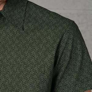 Short Sleeved Buttoned Shirt for Men Atom Molecule Print Button Down ...