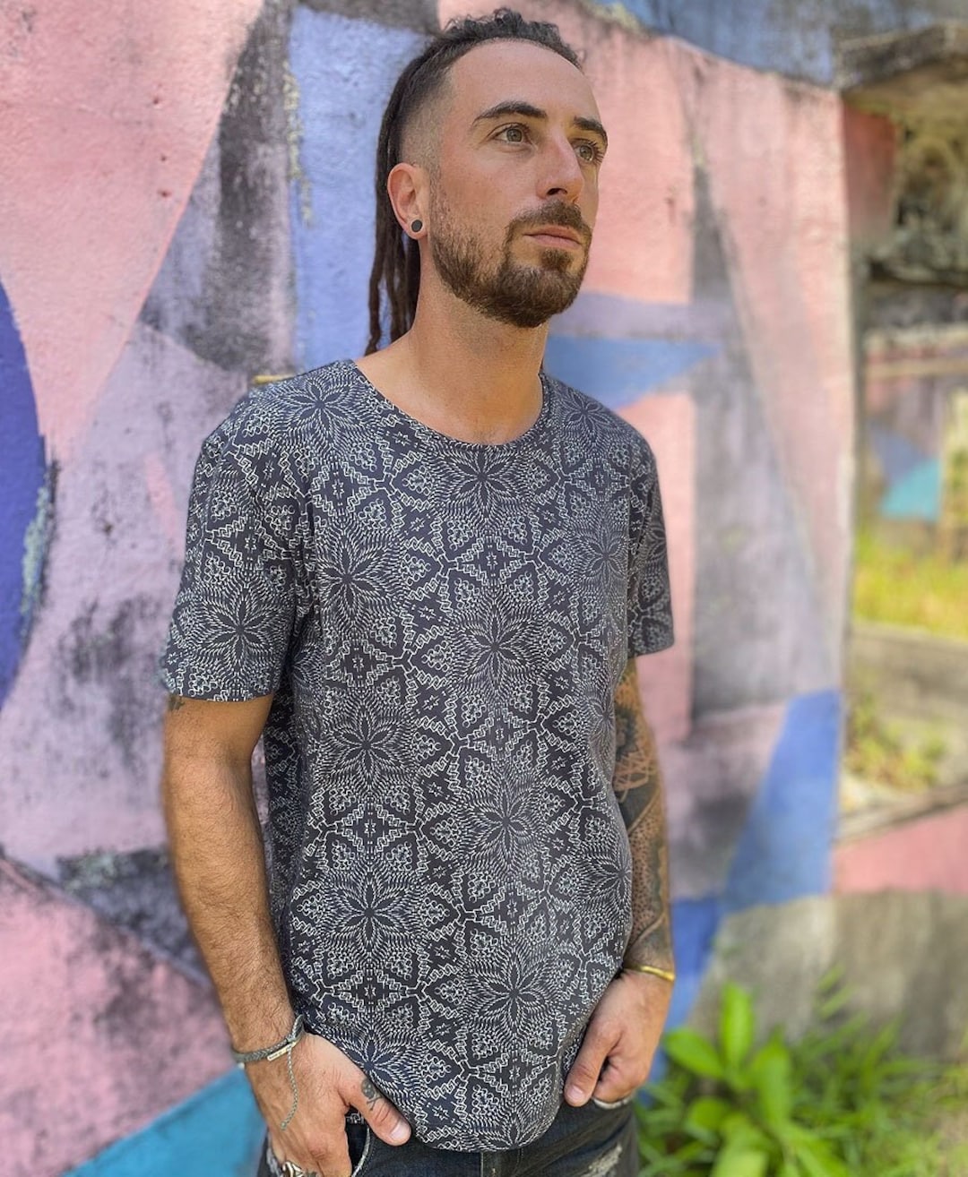 Sacred Geometry Mens Shirt Psychedelic Grey T Shirt Anahata Yantra ...