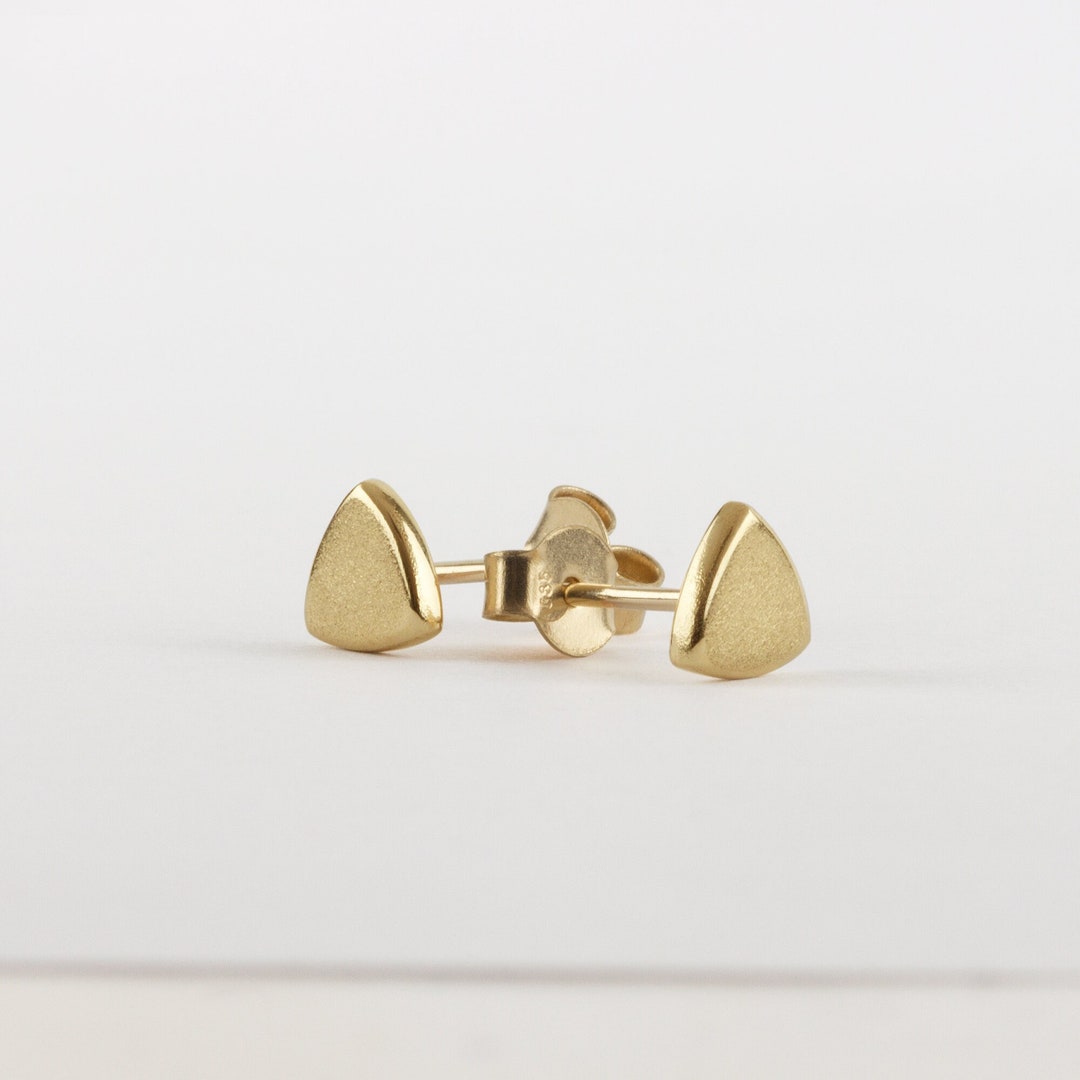 14k Solid Gold Triangle Stud Earrings, Minimalist Matte Ear Studs ...