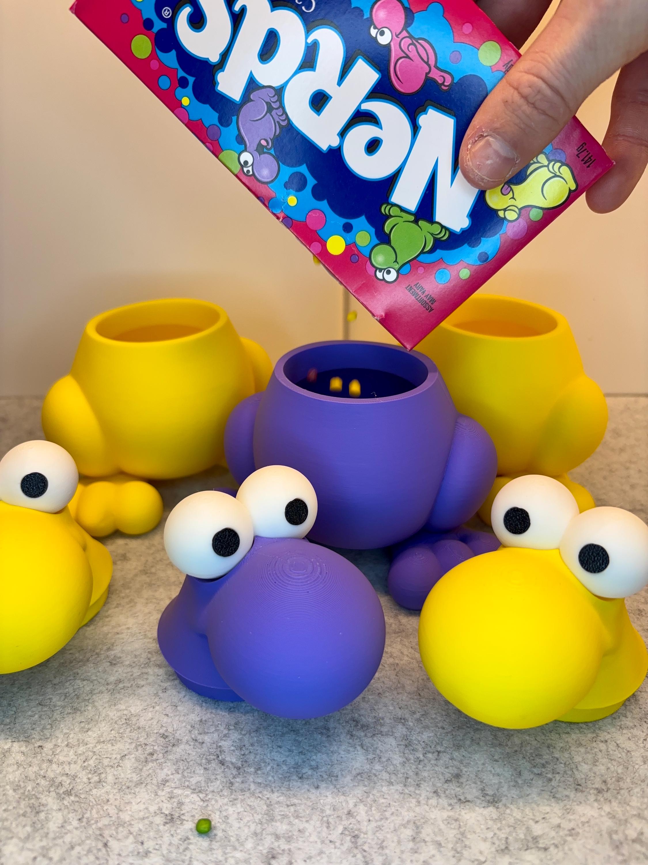 3D Printed Frog Candy Holder | Unique Nerd Candy Dish, Gift for Gamers ...