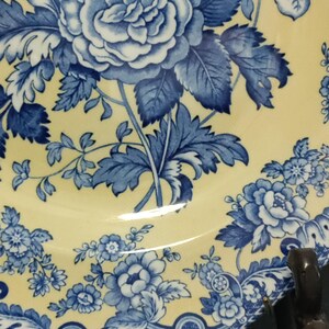 The Spode Blue Room Garden Collection Blue Rosa Yellow 9 Inch Plate ...