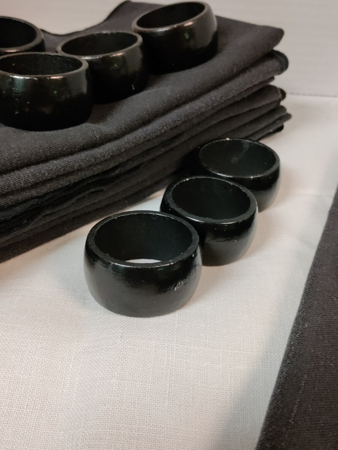 Vintage 8 Black Cloth Napkins and 8 Wooden Black Napkin Rings - Etsy