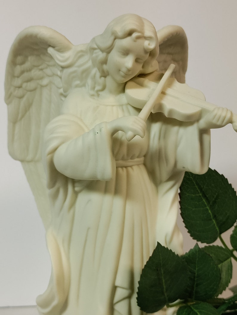 Partylyte Felicity Ivory Bisque Angel Playing the Violin Taper Candle ...