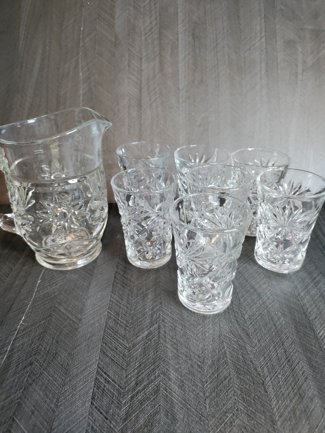 ANCHOR HOCKING Prescut Glasses/ Pitcher/ and Small Tray 12pc - Etsy