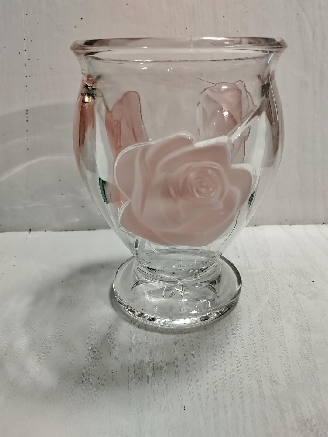 Vintage Raised Pink Rose Glass Vase Teleflora Made in France Pink ...