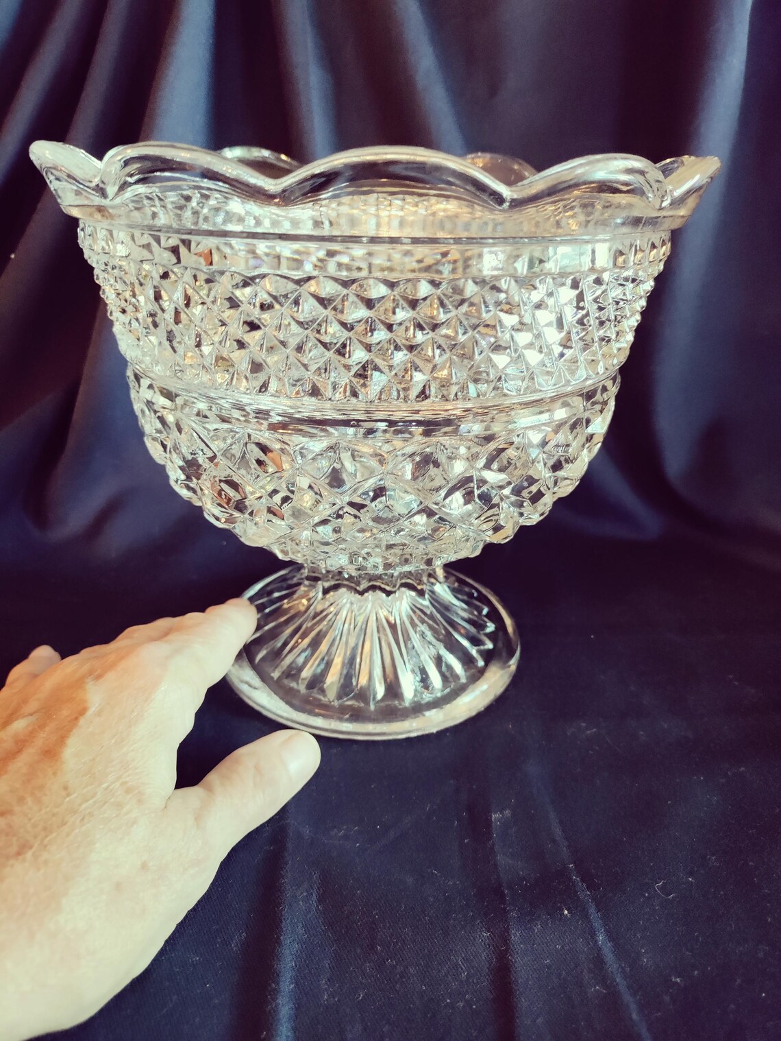 Anchor Hocking Crystal Wexford Glass Centerpiece Footed Bowl Vintage - Etsy