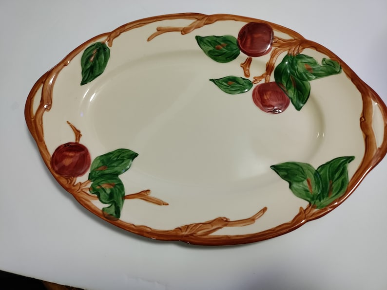 13" San Franscian Apple Pattern Platter Flawless Vintage - Etsy