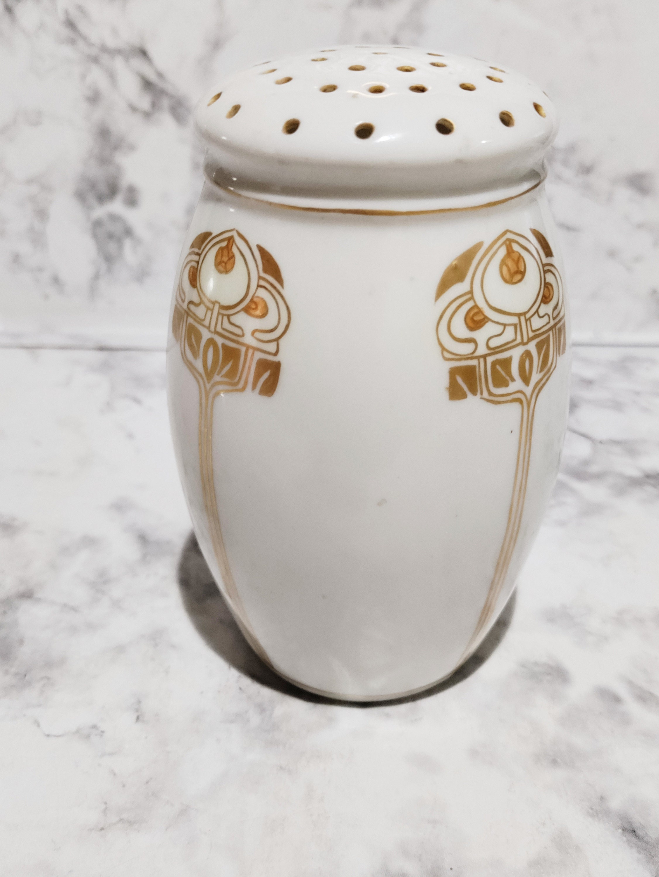 Antique Sugar Shaker 1884- 1909 Victorian to Art Deco Talc Shaker or ...
