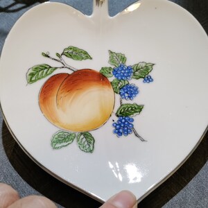 2 Leaf Pattern Porcelain Hand Painted Plates Japanese. 6" Long X 5.5 ...