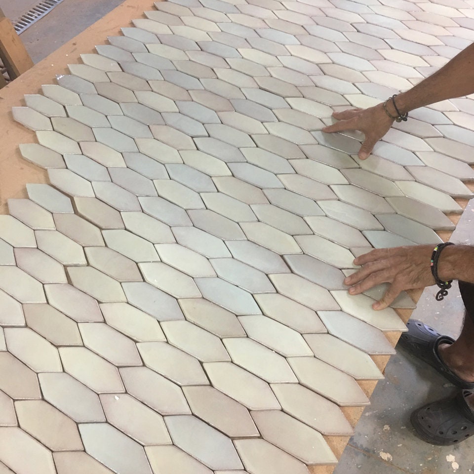 10.76 Sq Ft Picket Tiles 1 M2 Geometric Tiles Hand Painted | Etsy