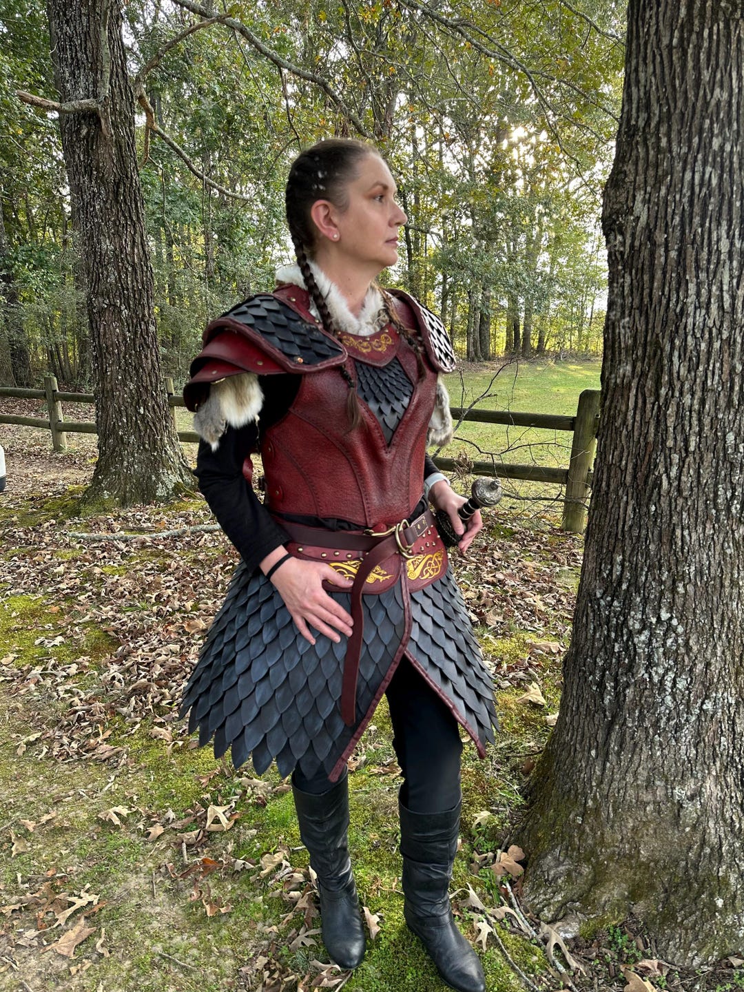 Handmade Women's Dragon Scale Leather Armor: LARP Cosplay Costume - Etsy