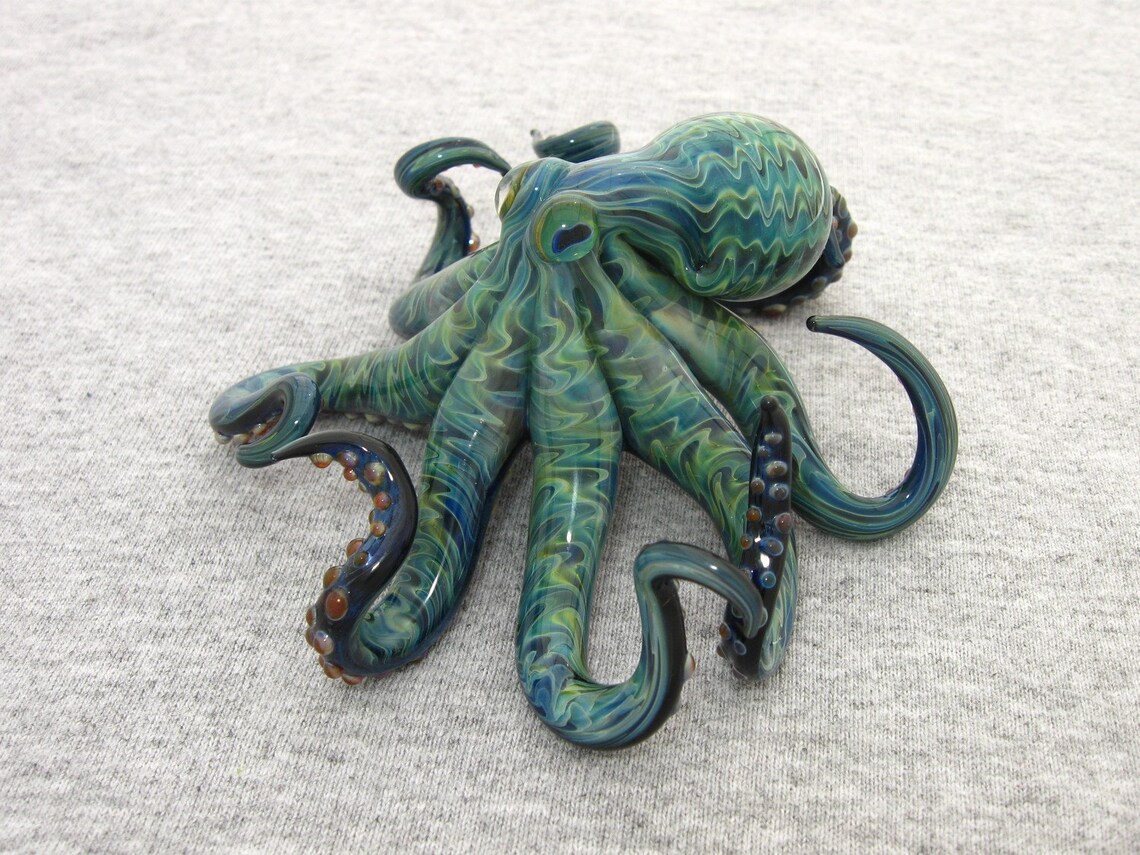 Large Glass Octopus sculpture desktop paperweight display | Etsy