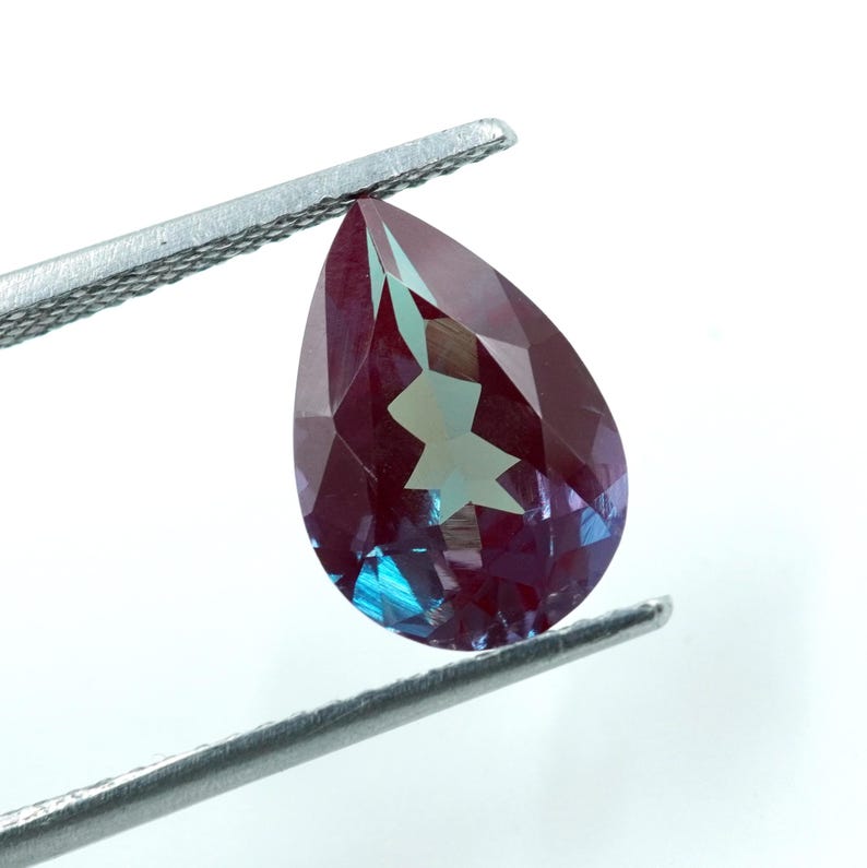 Lab Grown Alexandrite Gemstone: 2.50ct Pear Shape Faceted Stone - Etsy ...