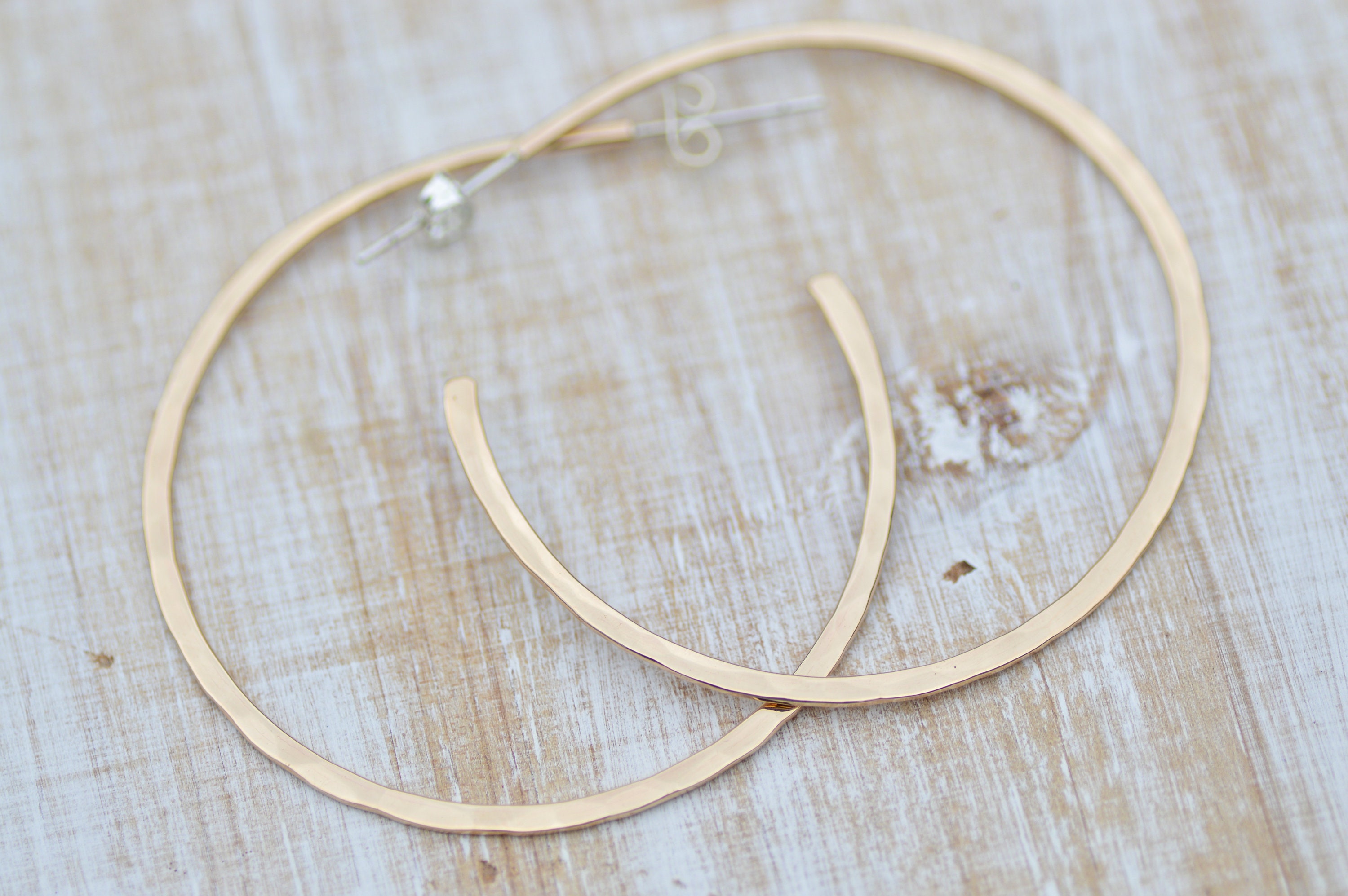 Large Hammered Gold Hoop Earrings / 2 Inch Hoops / 14k Gold | Etsy