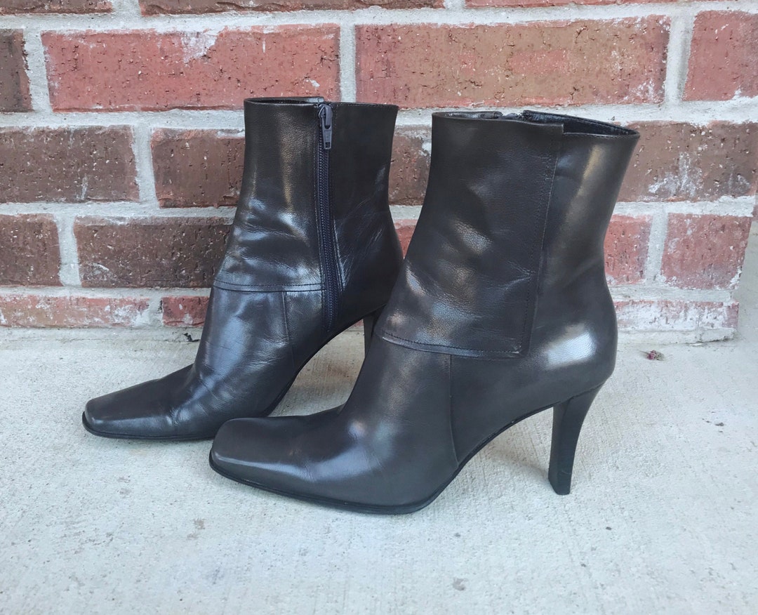Vintage 90s/2000s Slate GRAY Futuristic ANKLE BOOTIES 6 Sleek - Etsy