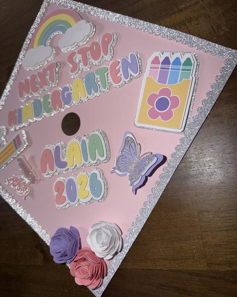 Personalized Kindergarten Graduation Cap Topper (2026) – Rainbow ...