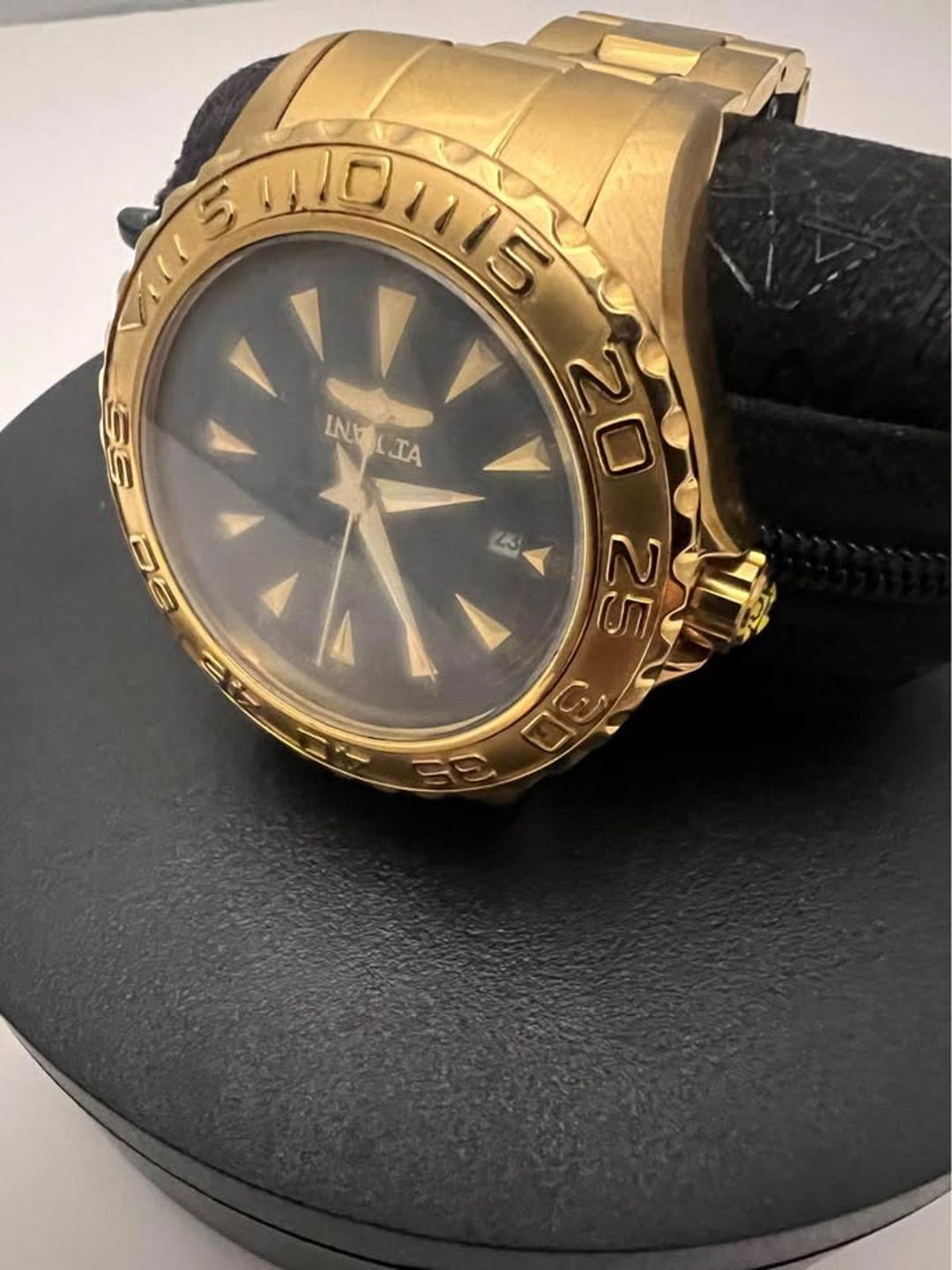 Vintage Invicta Golden Tone Mechanical, Self Winding Automatic Watch - Etsy