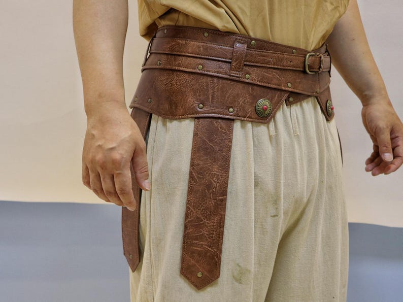 Farlangboo Medieval Leather Armor Belt: Viking Renaissance Cosplay ...