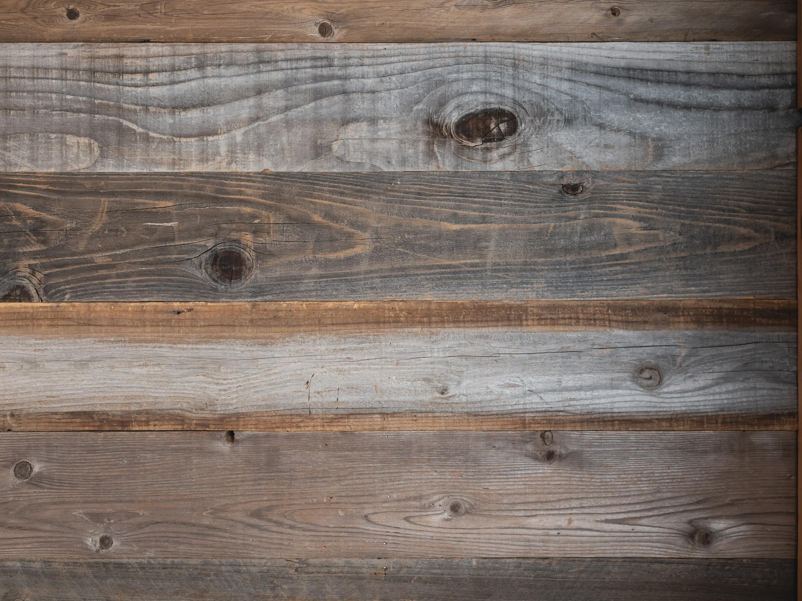 Rustic Redwood Siding Barnwood Wall Wood Boards Weathered Accent Wall ...