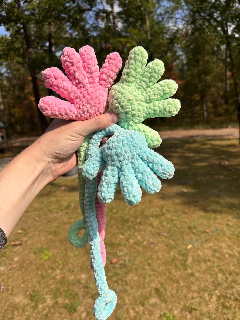 Mini Cursed Slappy Hand Crochet PATTERN - Etsy