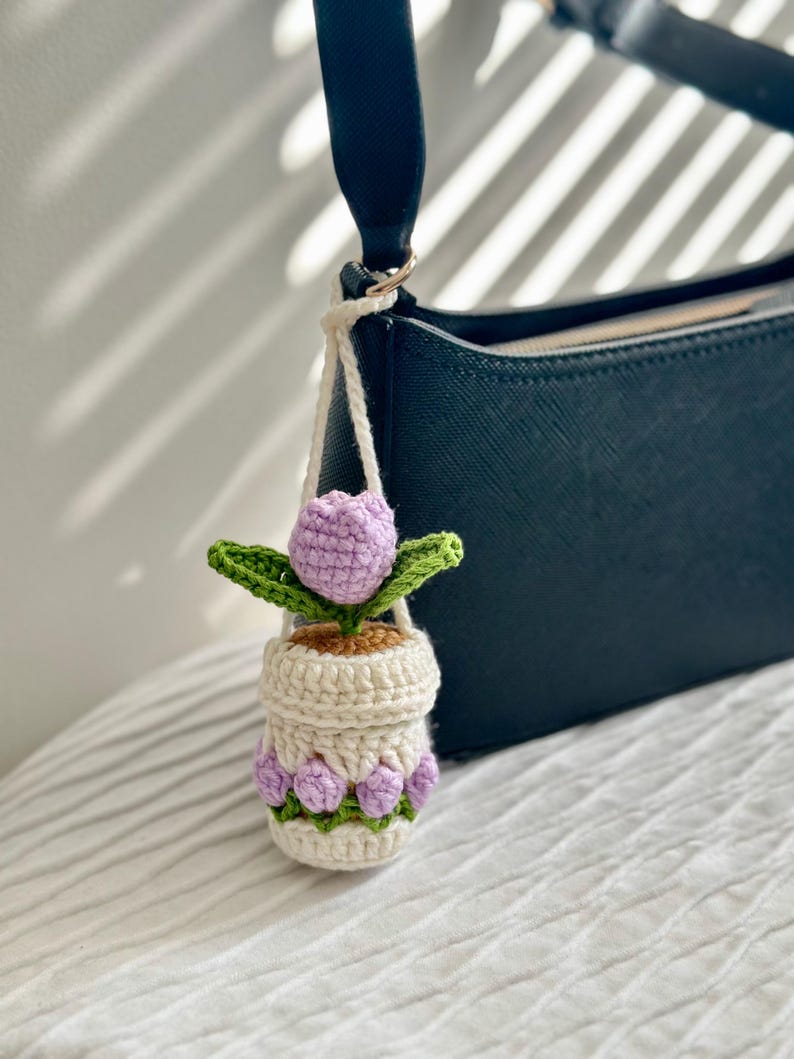 Tulip Yadom Inhaler Case Crochet Pattern | Thai Inhaler Holder Keychain ...