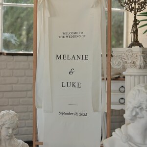 Custom Linen Wedding Welcome Sign – Boho Fabric Banner - Etsy