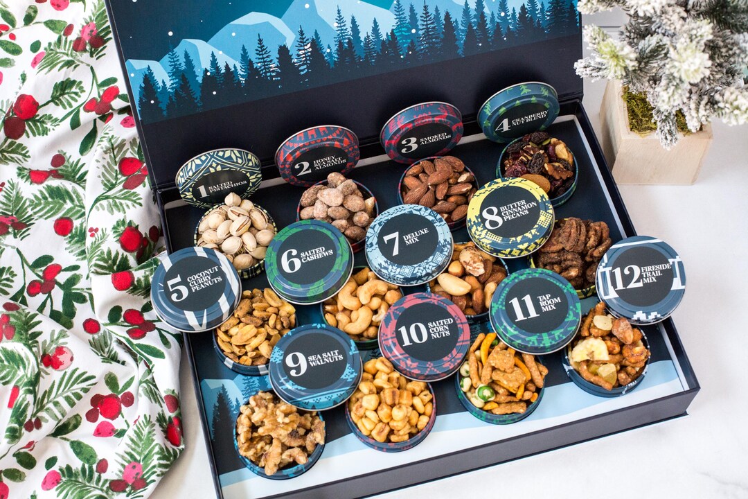 2024 Advent Calendar Snack Gift Box Holiday Gift Idea for Families, Men ...