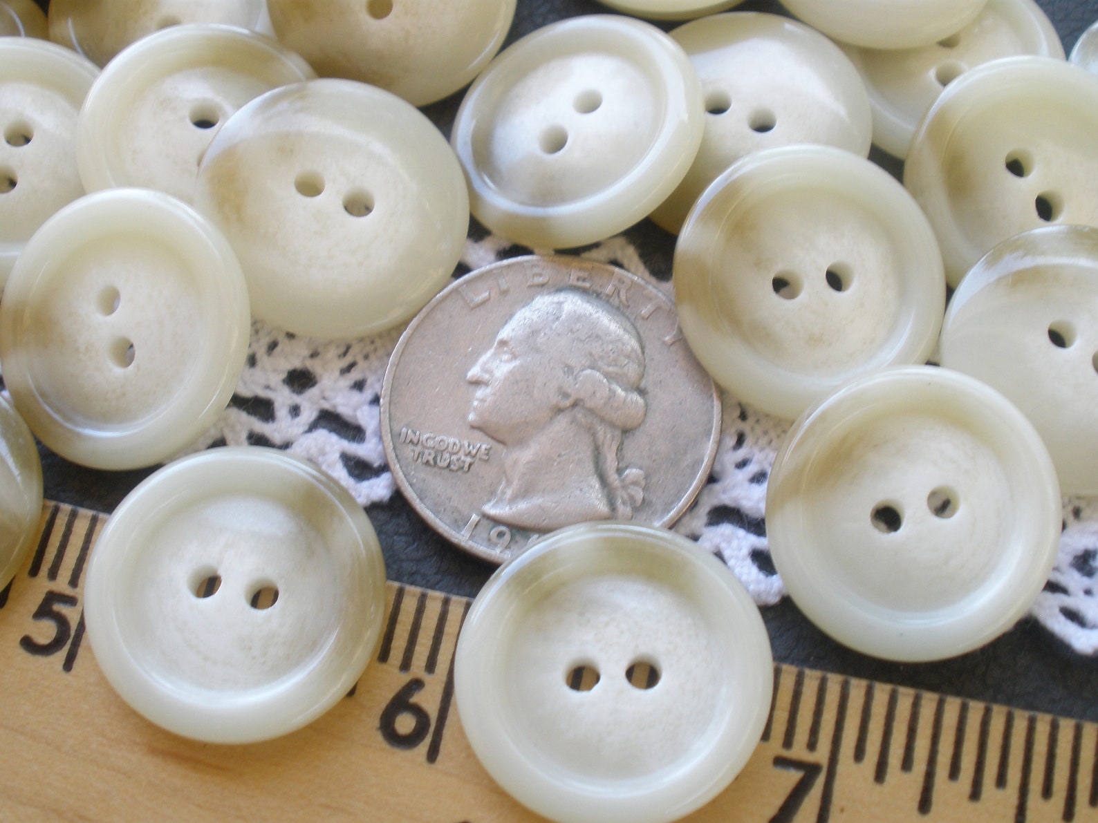 Beige & White Horn Effect 2-hole Buttons Plastic Rim Size 32L 20MM 13/ ...