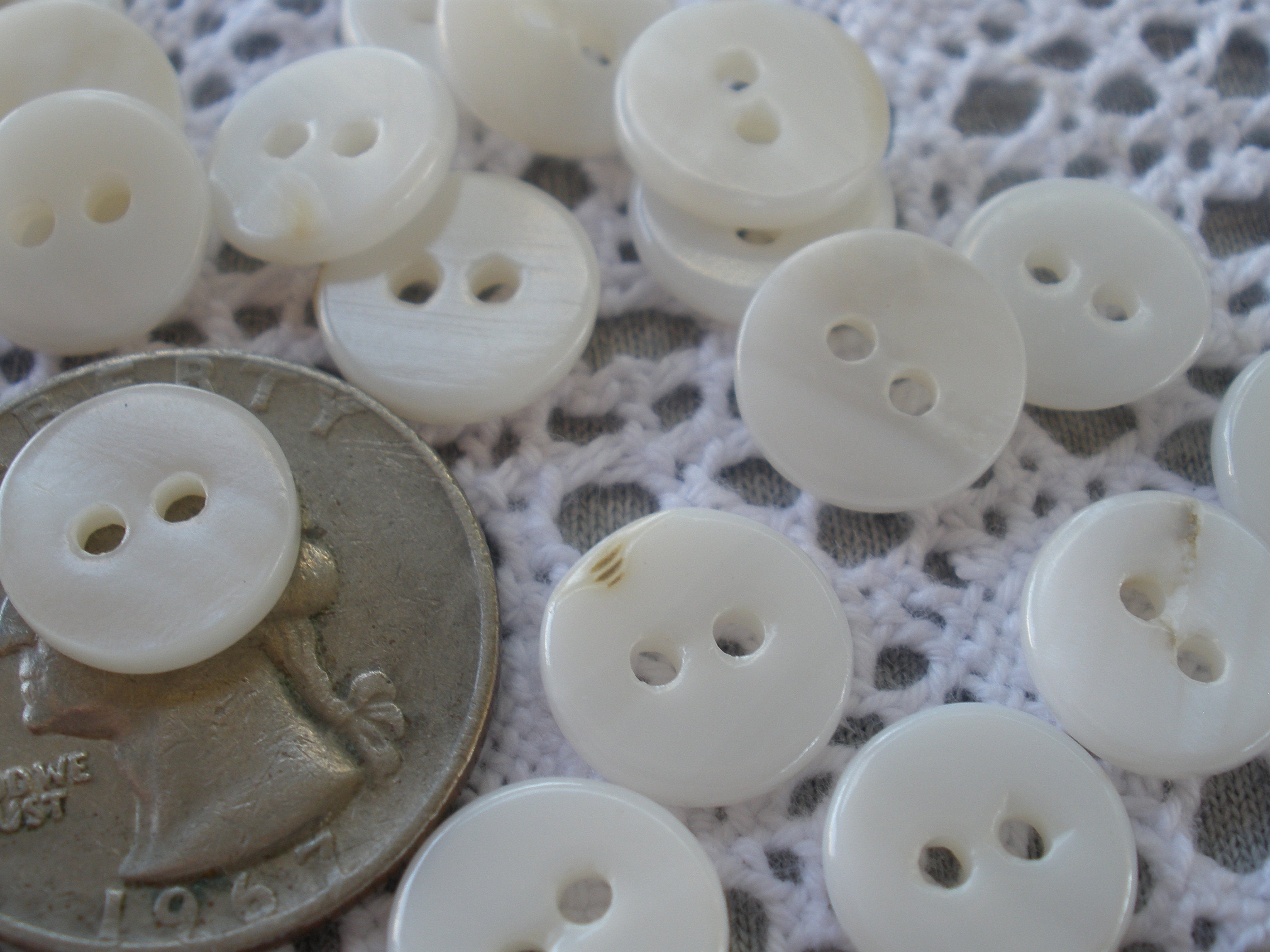 Thick Freshwater Shell MOP Buttons Pearl White 18L 7/16" 11MM 2-hole ...