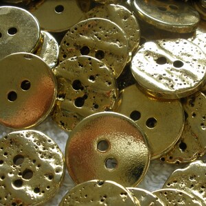 23MM Matte Gold & Textured Buttons Metallic Plastic 2 Hole Sew on ...